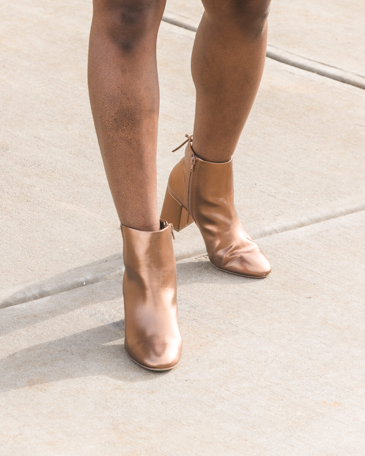 3 Ways to Style Metallic Boots – Pumps and Pouts